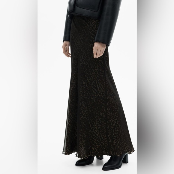 Mango | Skirts | Mango Rocio Leopard Print Maxi Skirt In Size Xlarge ...